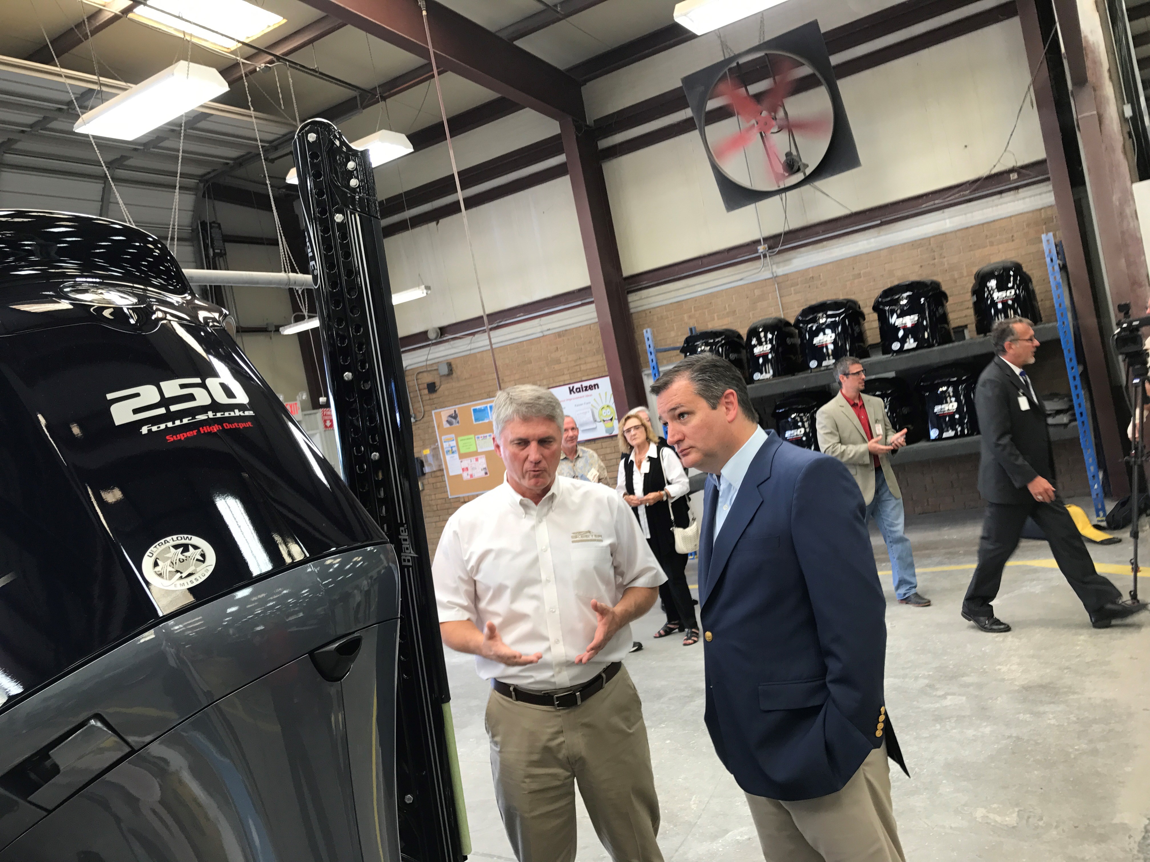 Texas Senator Ted Cruz Visits NMMA Member Skeeter Boats