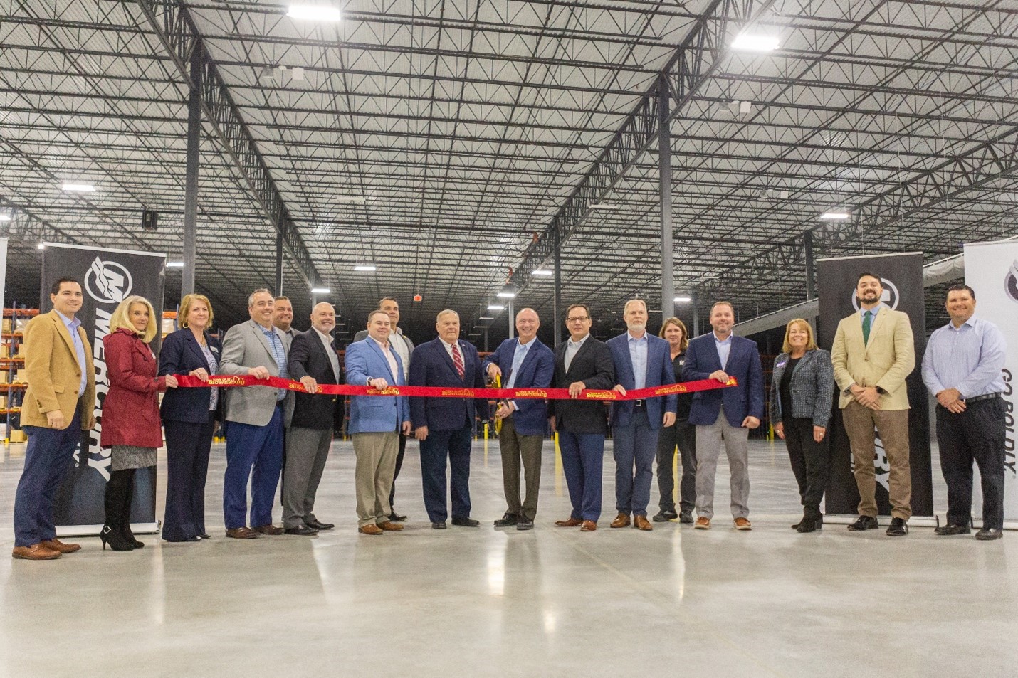 Mercury Marine Welcomes Elected Officials to Indiana Distribution ...